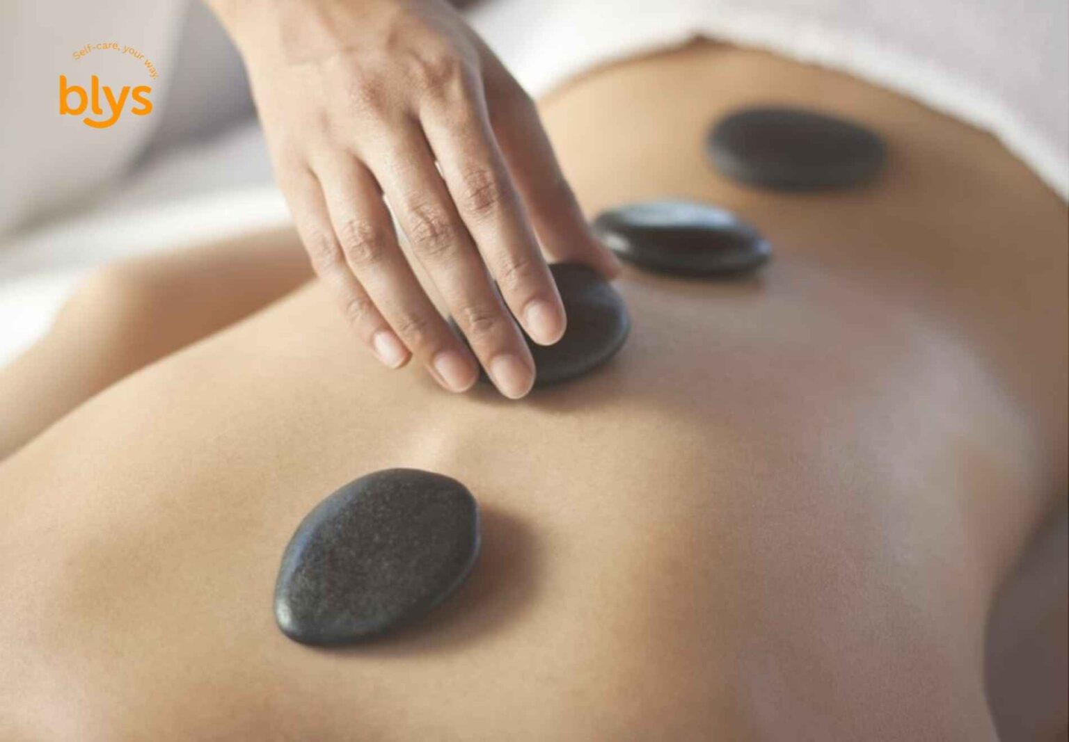 How to Choose the Right Hot Stone Massage Kit for Home Use | Blys